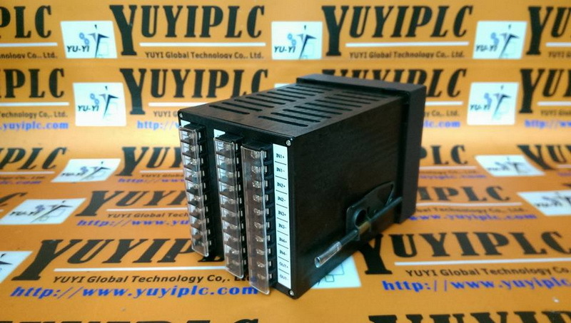 CHINO DL11-A110-1110 DIGITAL LINEARIZER - PLC DCS SERVO Control MOTOR POWER SUPPLY IPC ROBOT